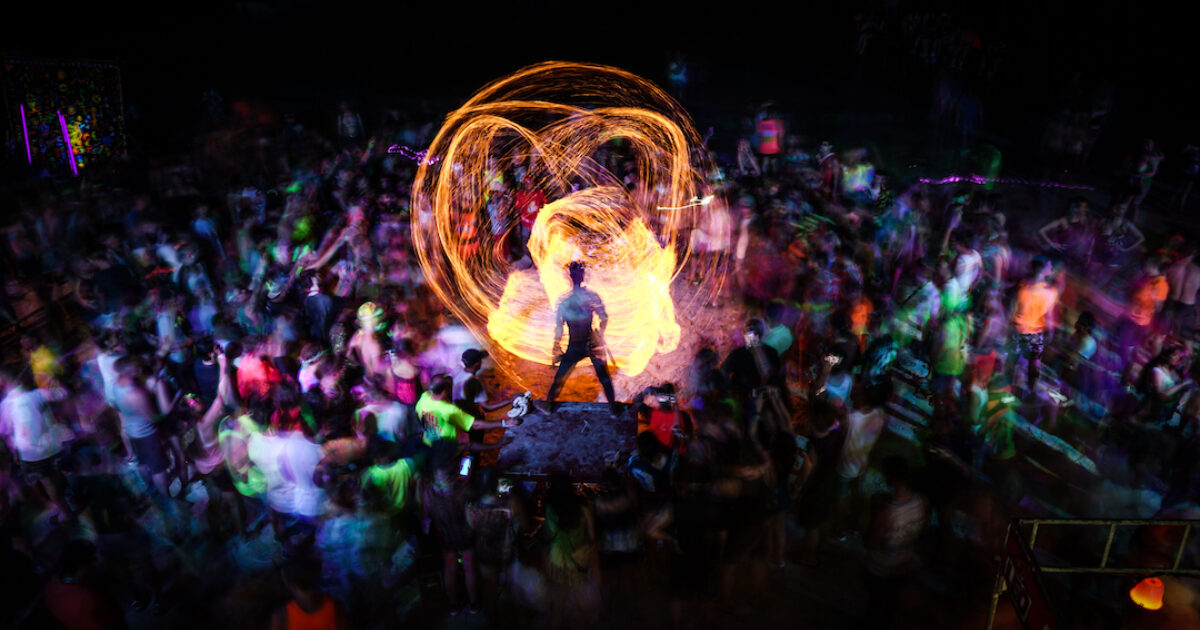 Attend a Full Moon Party - BookitList